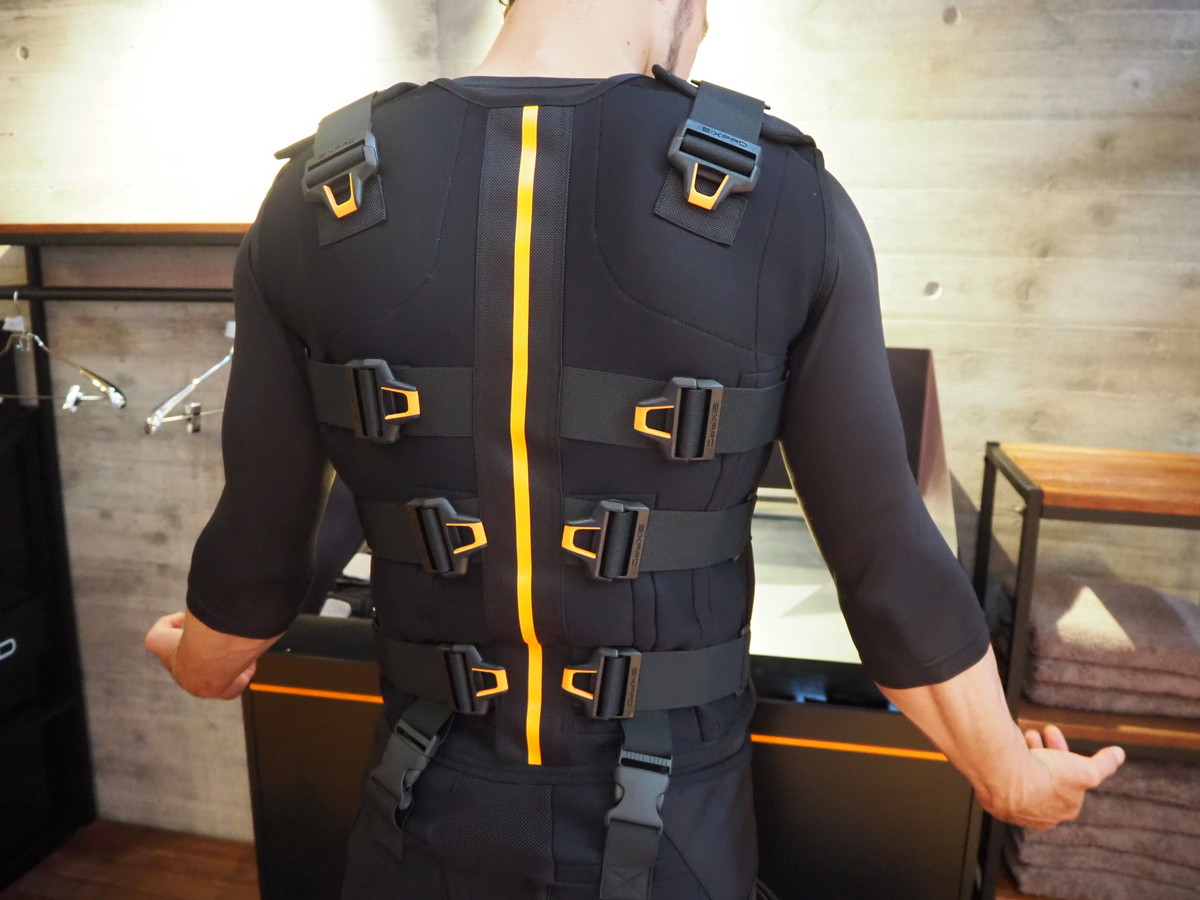 たった15分でOK！全身SIXPADでEMSトレーニングするジムを体験してきた | ＆GP - Part 2