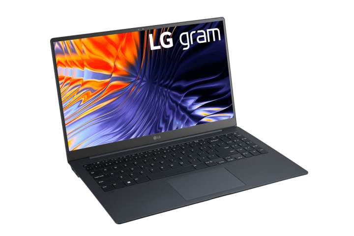 15.6型で990g、10.99m厚！外出も出張もラクラクこなせるLG gram SuperSlimが登場 | GoodsPress Web