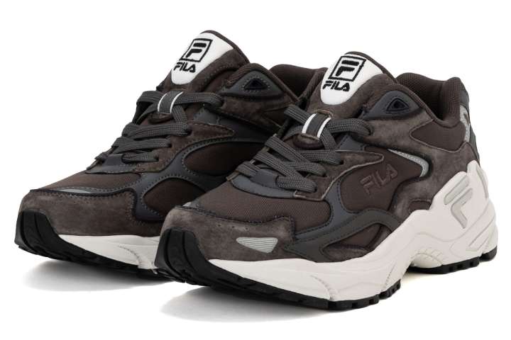 シンプル＆存在感。秋の足元にストンと馴染む、FILAの新作スニーカー3モデル | ＆GP - Part 2