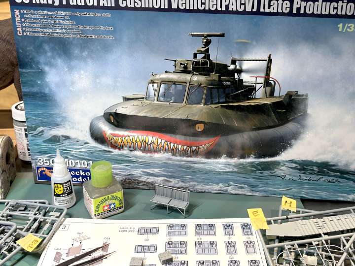 ブラウンウォーターネイビーの異色の存在「軍用PACV」を作る！【達人のプラモ術＜米海軍PACV後期型＞】 | GoodsPress Web